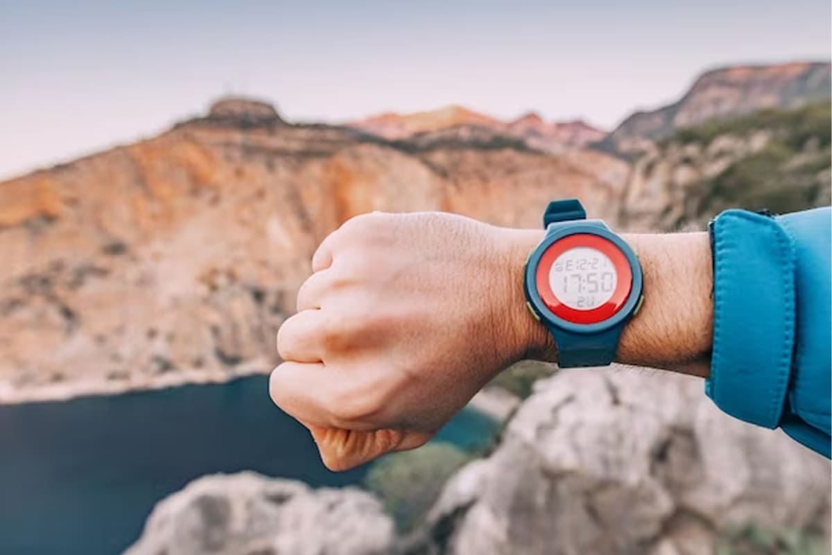 Custom Smartwatch Screen Solutions: E Ink, OLED, Memory LCD and More ...